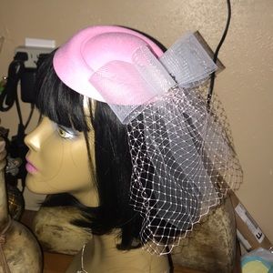 Pink Magnolia | Accessories | New Beautiful Bird Cage Veil Pill Box Hat ...